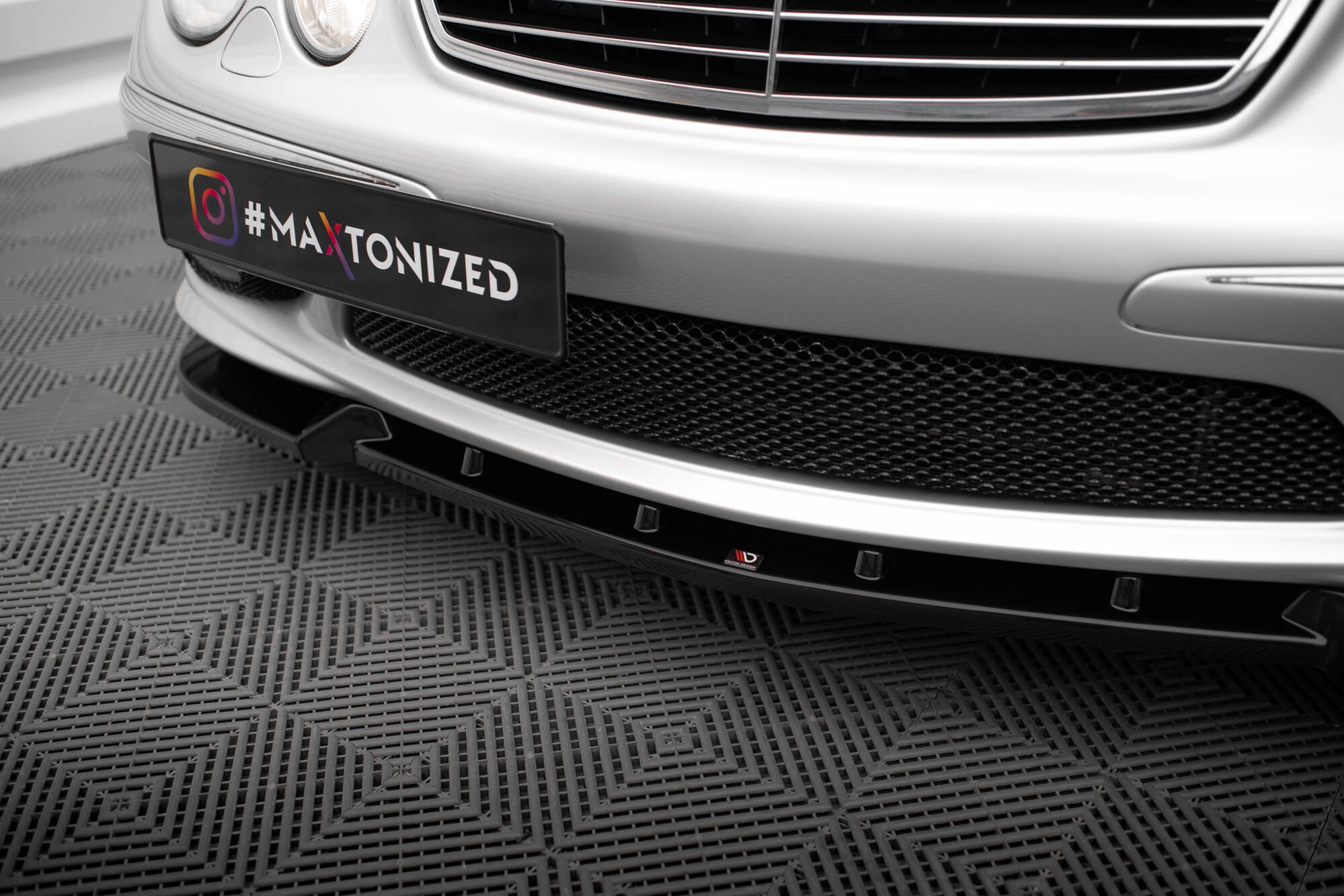 Maxton Design Front Diffusor Mercedes-Benz E 55 AMG W211 — MS Parts